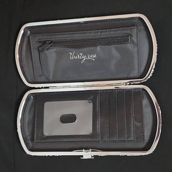 thirty-one | Bags | Thirtyone Wallet | Poshmark
